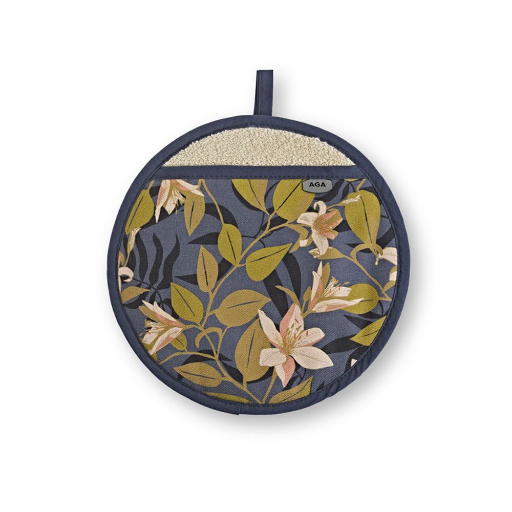 AGA Lilies Pot Grab – AGA Cookware - WaterfordStanley.com