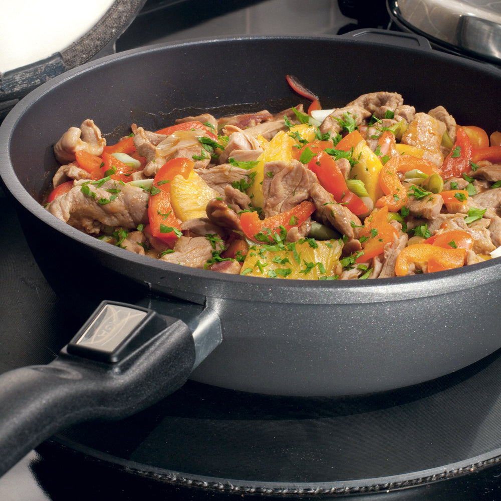 AGA Cast Aluminium 28cm Sauté Pan – AGA Cookware - WaterfordStanley.com